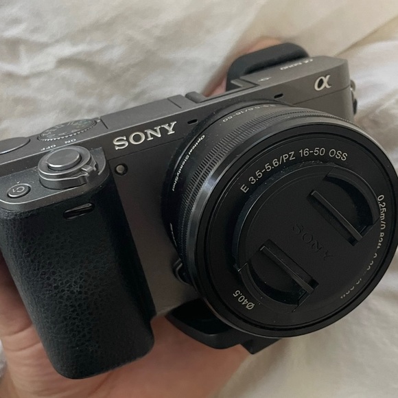 Sony | Cameras, Photo & Video | Sony Alpha A600 Mirrorless Camera ...
